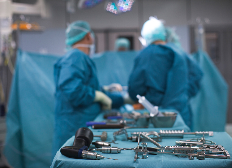 Nanotechnology "smart stitches” can monitor patients